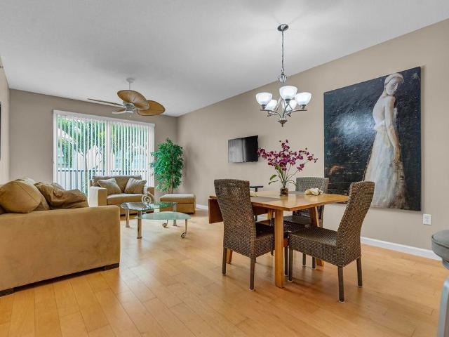 Luxury apartment complex for rent in Delray Beach, United States