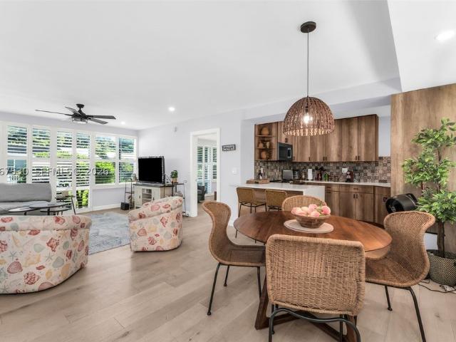 Luxury apartment complex for rent in Delray Beach, United States