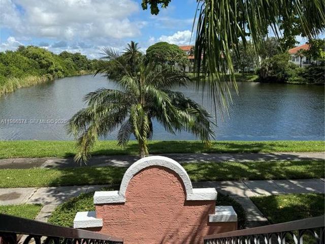 Luxury apartment complex for rent in Delray Beach, United States