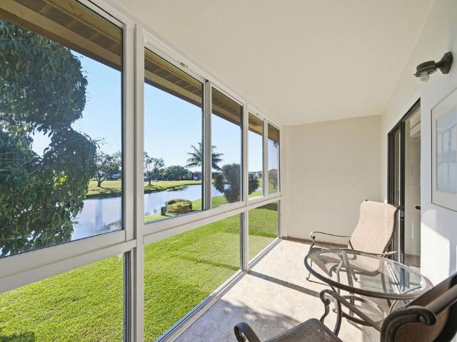 Luxury apartment complex for rent in Delray Beach, United States