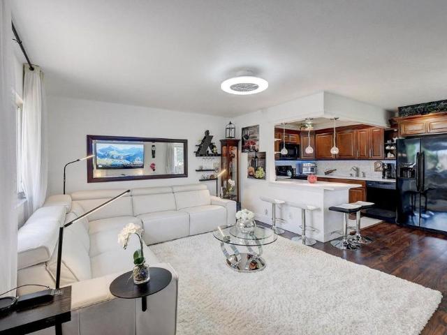 Luxury apartment complex for rent in Delray Beach, United States