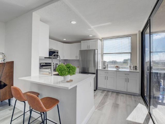 Luxury apartment complex for rent in Delray Beach, United States