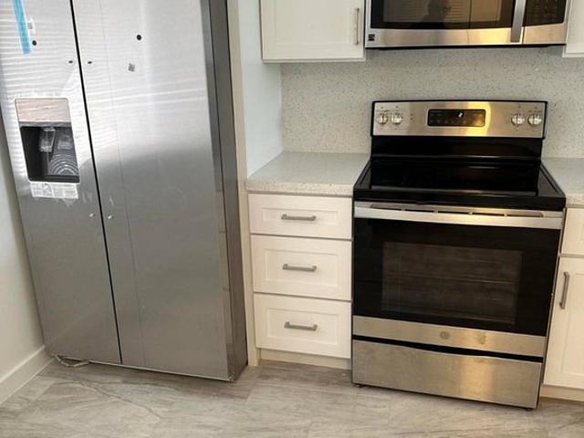 Luxury apartment complex for rent in Delray Beach, United States