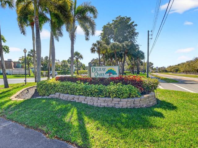 Luxury apartment complex for rent in Delray Beach, United States