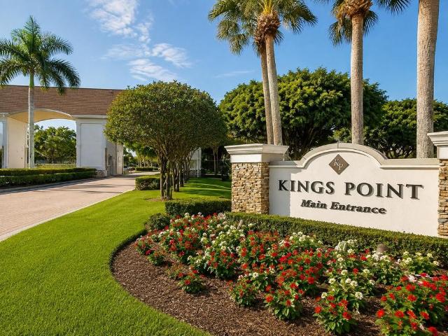 Luxury apartment complex for rent in Delray Beach, United States