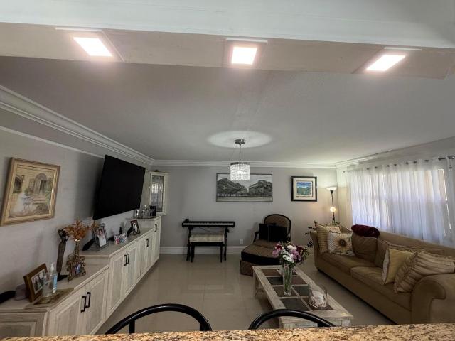 Luxury apartment complex for rent in Delray Beach, United States