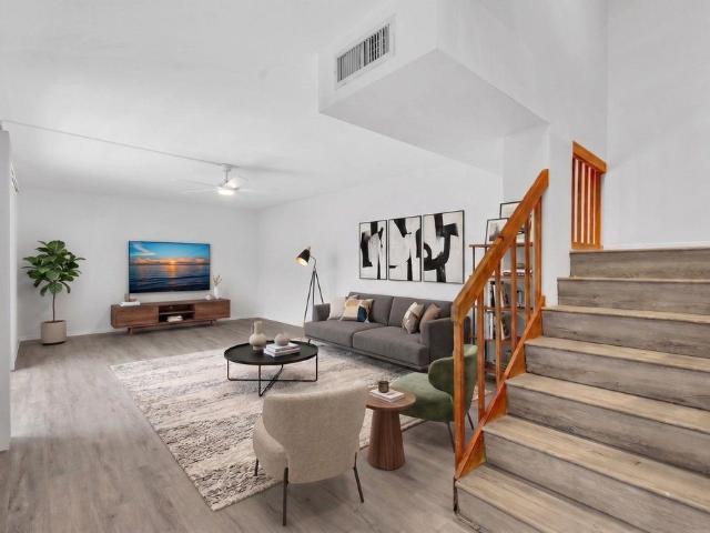 Luxury apartment complex for rent in Delray Beach, United States