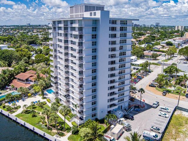 Luxury apartment complex for rent in Fort Lauderdale, Florida