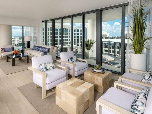Luxury apartment complex for rent in Fort Lauderdale, Florida