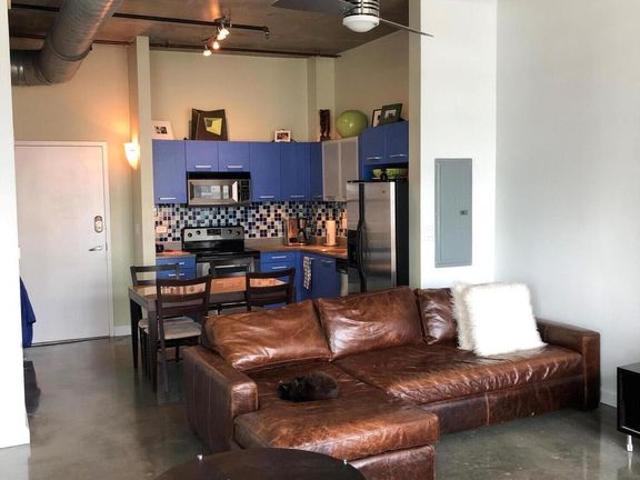 Luxury apartment complex for rent in Fort Lauderdale, Florida