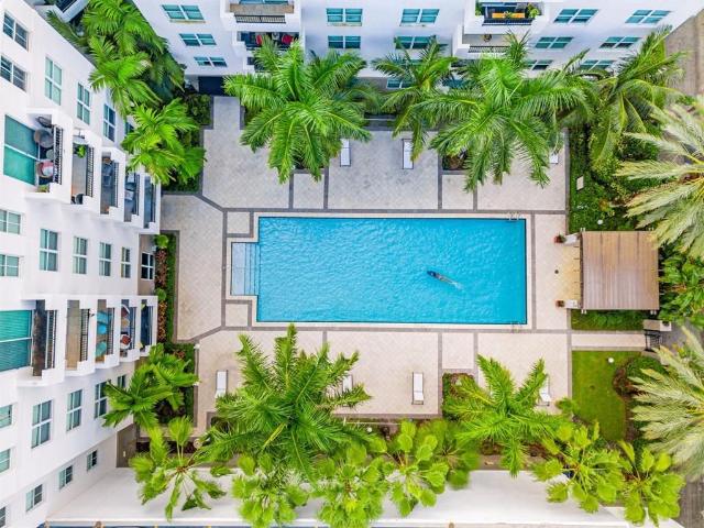 Luxury apartment complex for rent in Fort Lauderdale, Florida