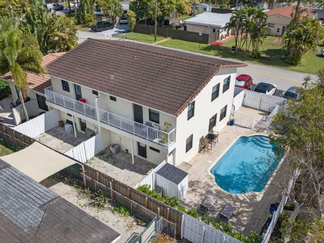 Luxury apartment complex for rent in Fort Lauderdale, Florida