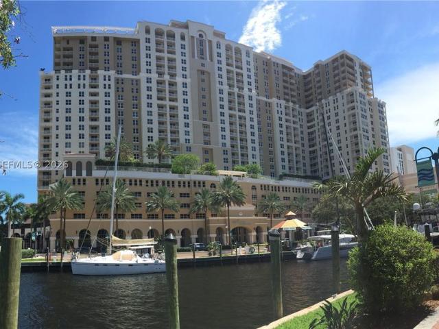 Luxury apartment complex for rent in Fort Lauderdale, Florida