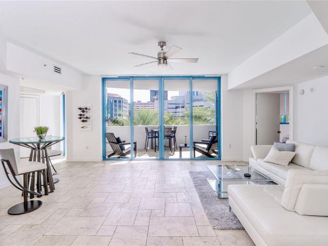 Luxury apartment complex for rent in Fort Lauderdale, Florida