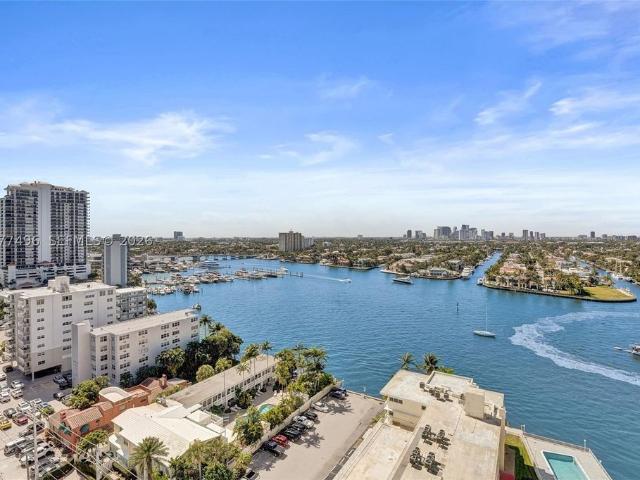 Luxury apartment complex for rent in Fort Lauderdale, Florida