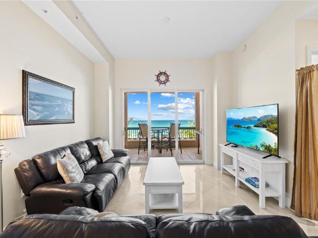 Luxury apartment complex for rent in Lauderdale by the sea, United States