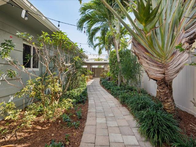 Luxury apartment complex for rent in Fort Lauderdale, Florida