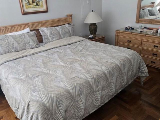 Luxury apartment complex for rent in Lauderdale by the sea, Florida