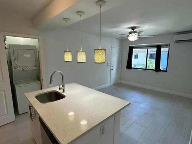 Luxury apartment complex for rent in Fort Lauderdale, Florida