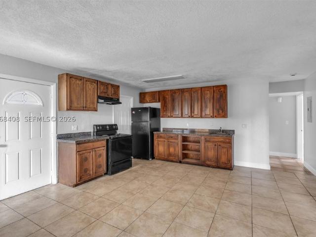 Luxury apartment complex for rent in Fort Lauderdale, Florida