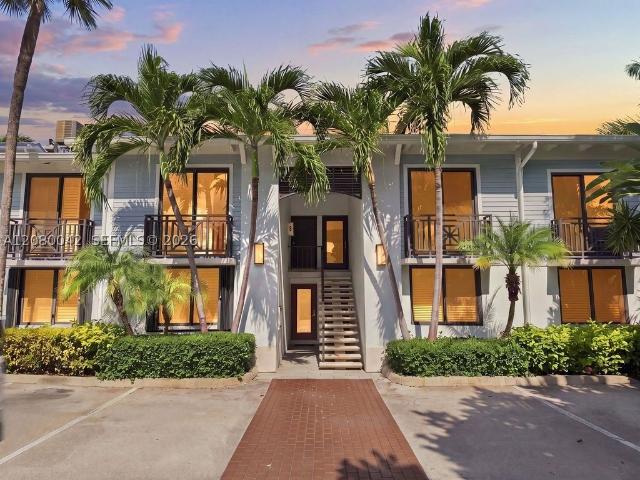 Luxury apartment complex for rent in Fort Lauderdale, Florida
