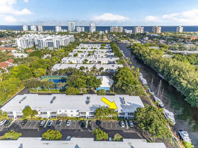 Luxury apartment complex for rent in Fort Lauderdale, United States