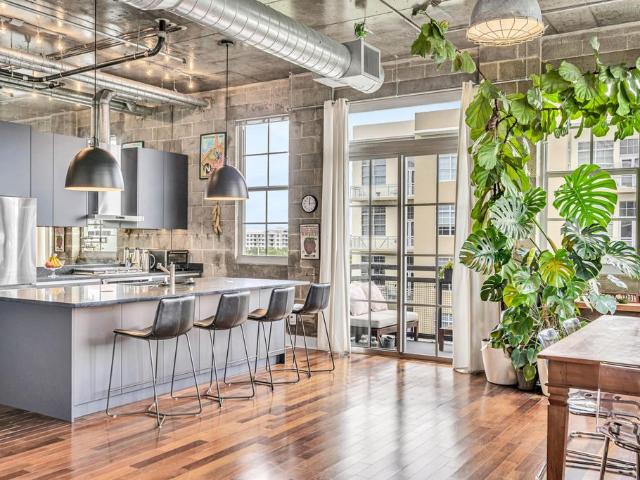 Luxury apartment complex for rent in Fort Lauderdale, Florida