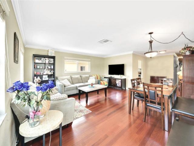 Luxury apartment complex for rent in Fort Lauderdale, Florida