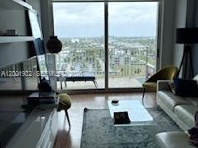 Luxury apartment complex for rent in Fort Lauderdale, Florida