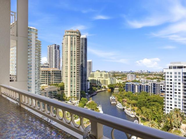 Luxury apartment complex for rent in Fort Lauderdale, United States
