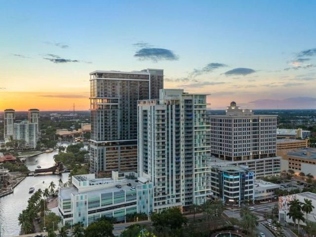 Luxury apartment complex for rent in Fort Lauderdale, United States