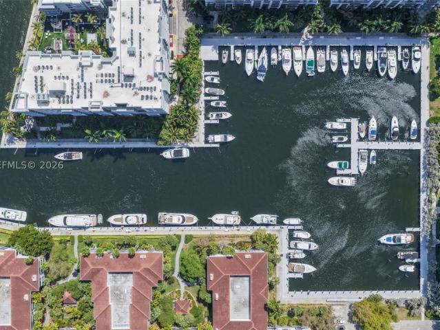 Luxury apartment complex for rent in Fort Lauderdale, United States