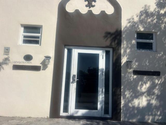 Luxury apartment complex for rent in Fort Lauderdale, United States