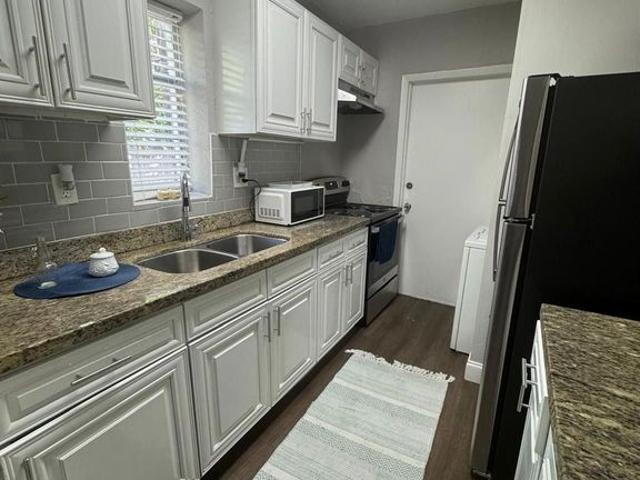 Luxury apartment complex for rent in Fort Lauderdale, United States