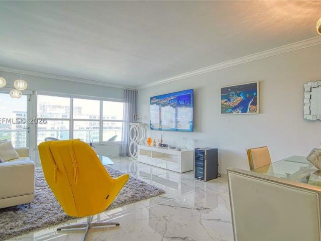 Luxury apartment complex for rent in Fort Lauderdale, United States