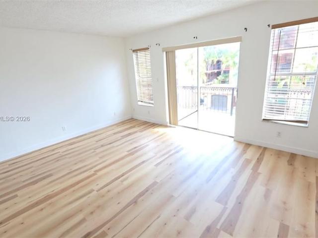Luxury apartment complex for rent in Fort Lauderdale, United States