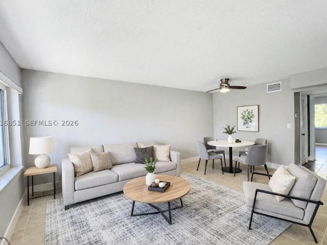 Luxury apartment complex for rent in Fort Lauderdale, United States