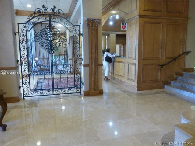 Luxury apartment complex for rent in Fort Lauderdale, United States