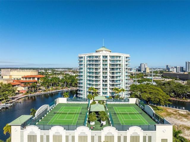 Luxury apartment complex for rent in Fort Lauderdale, United States