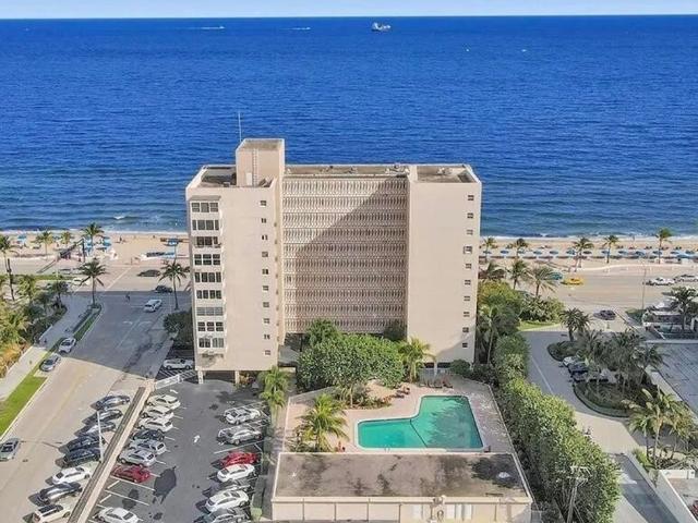 Luxury apartment complex for rent in Fort Lauderdale, United States