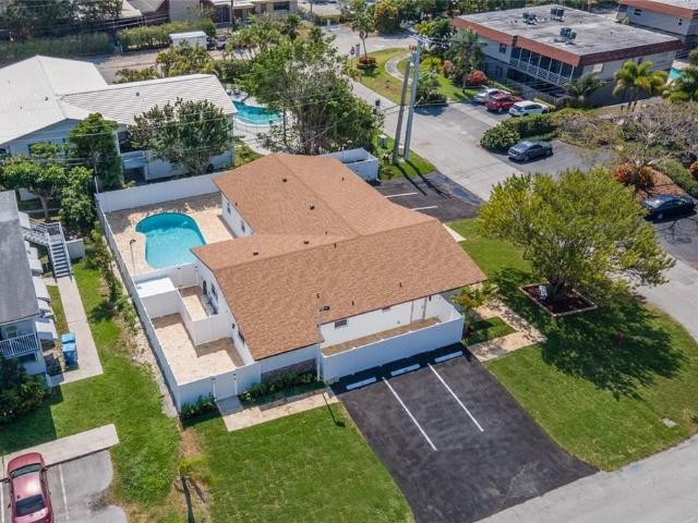 Luxury apartment complex for rent in Fort Lauderdale, United States