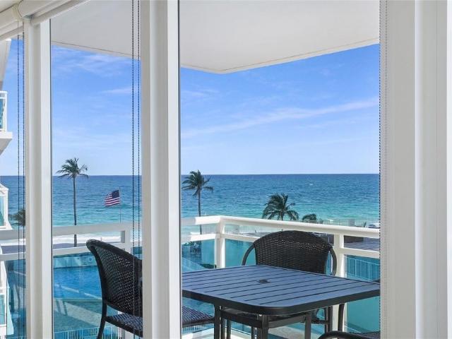 Luxury apartment complex for rent in Fort Lauderdale, United States