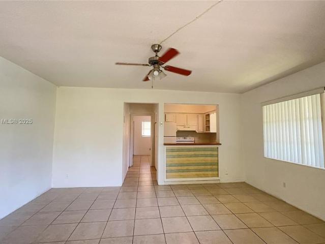 Luxury apartment complex for rent in Fort Lauderdale, United States