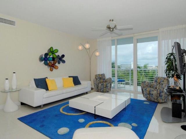 Luxury apartment complex for rent in Fort Lauderdale, Florida