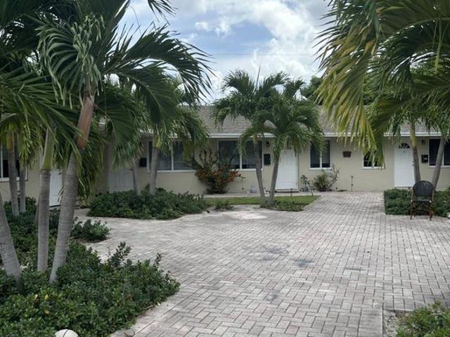 Luxury apartment complex for rent in Fort Lauderdale, United States