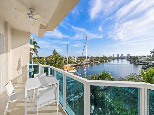 Luxury apartment complex for rent in Fort Lauderdale, United States