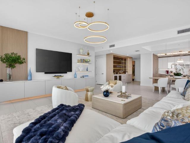 Luxury apartment complex for rent in Fort Lauderdale, United States