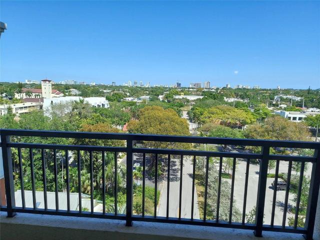 Luxury apartment complex for rent in Fort Lauderdale, United States