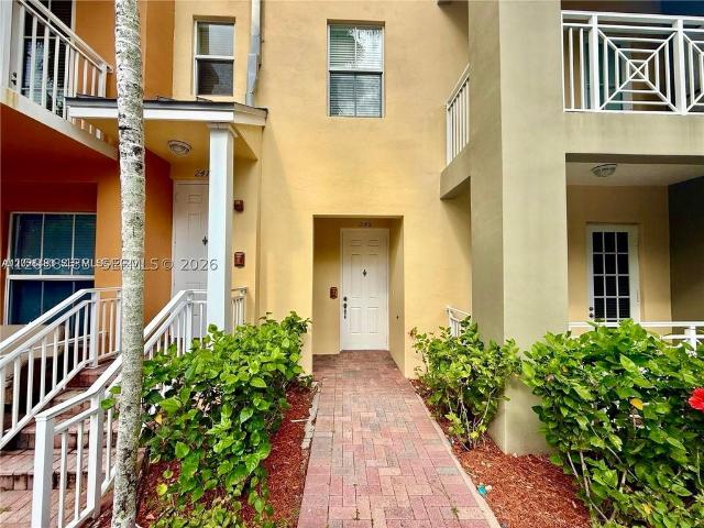 Luxury apartment complex for rent in Fort Lauderdale, United States