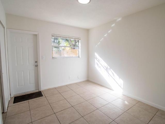 Luxury apartment complex for rent in Fort Lauderdale, United States